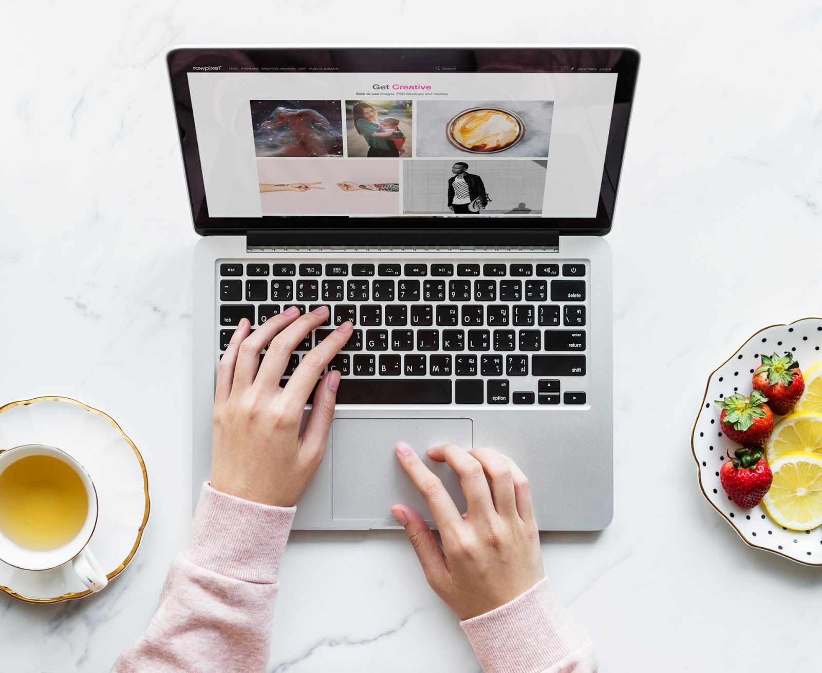 10 Reasons Why You Should Hire a Virtual Assistant 10 Reasons Why You Should Hire a Virtual Assistant